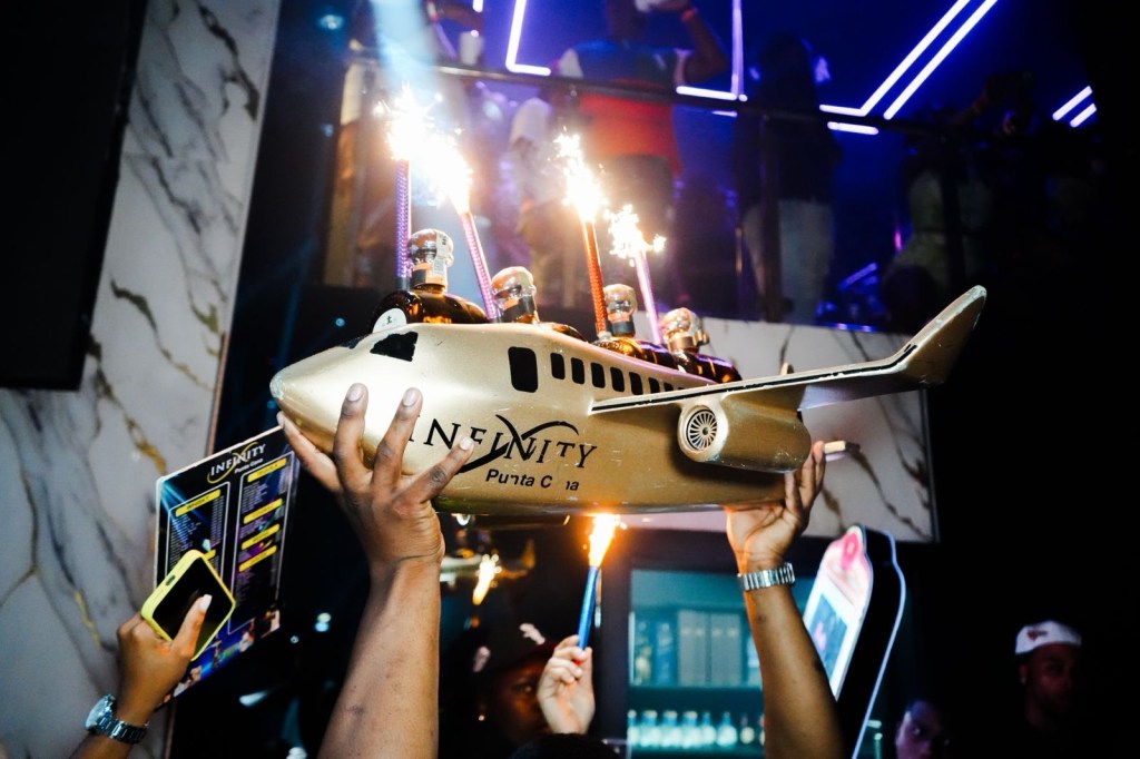 Infinity Bar and Lounge Punta Cana – Infinity Bar and Lounge is the ...